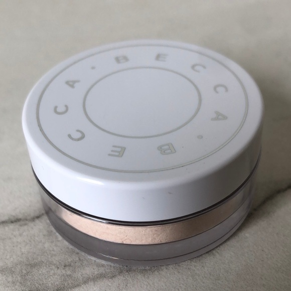 BECCA | Makeup | 525 Becca Hydramist Set Refresh Powder | Poshmark